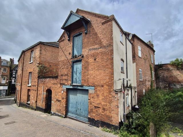 2 bed Apartment to Let
