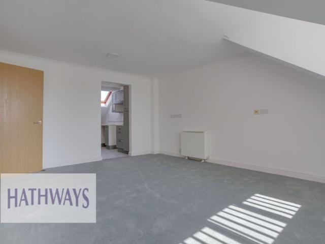 2 bed apartment to rent in The Hawthorns, Caerleon, NP18