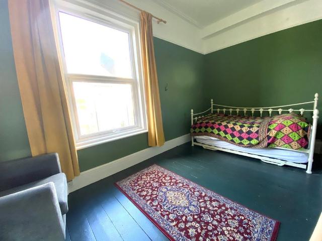 2 bed apartment to rent in Warrior Gardens, St. Leonards on Sea, TN37