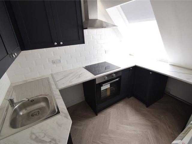 2 bed apartment to rent in Fort Terrace, Bridlington, YO15