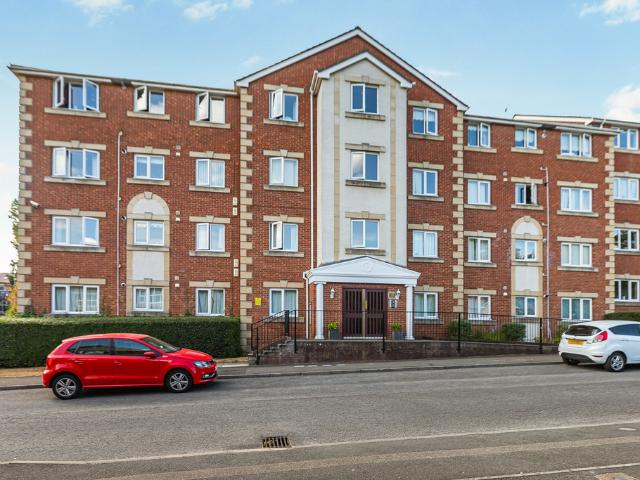 2 bed apartment to rent in Marlborough Drive, Darlington, DL1