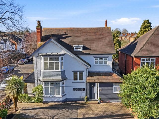2 bed apartment to rent in Melton Road, West Bridgford, NG2 £950 per month