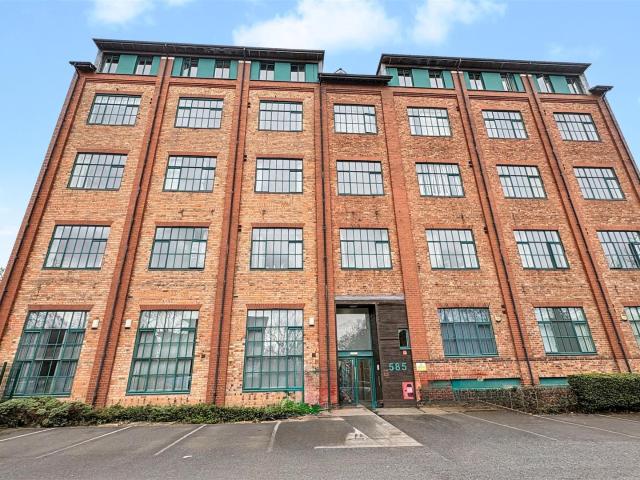 2 bed apartment to rent in Moseley Road, Birmingham, B12