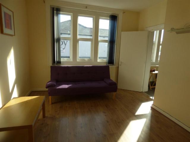 2 bed apartment to rent in Shields Road, Byker