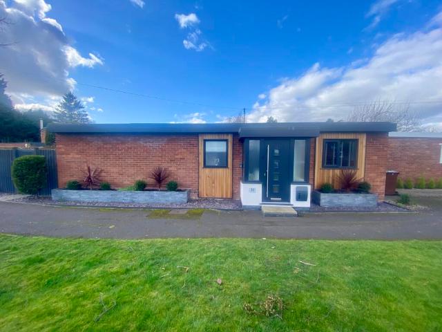2 bed Bungalow to rent in Barton In Fabis Nottinghamshire, NG11, from Bairstow Eves Lettings Nottingham. 34052