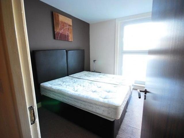 2 Bed City Apartments, Northumberland Street