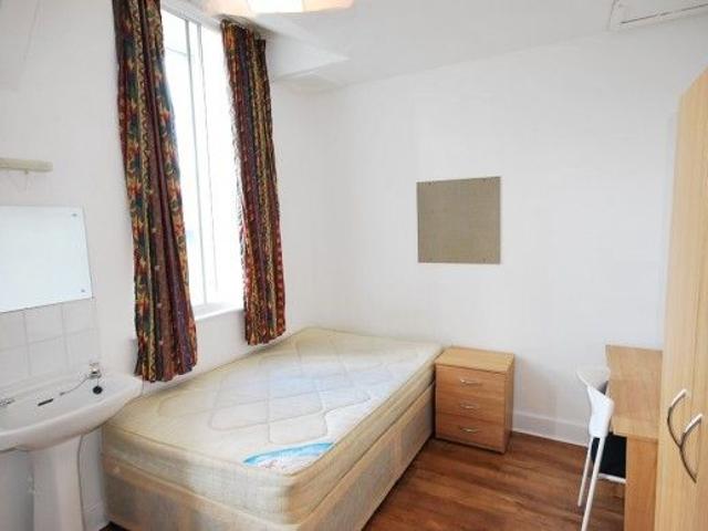 2 Bed Clayton Street West, Ne1 5dz