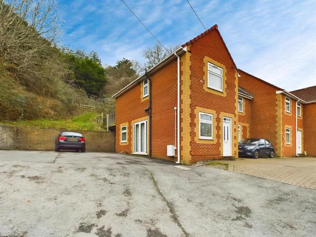 2 bed Detached to rent in Bristol, BS5, from D W Smith & Company Hanham. 34044