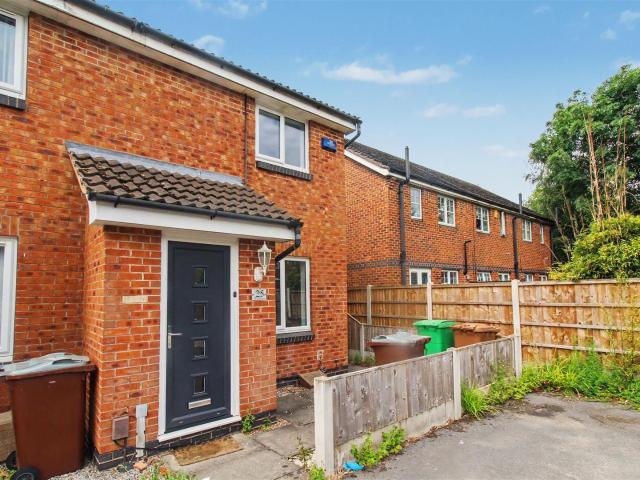 2 bed end of terrace to rent in Silver Birch Close, Nottingham