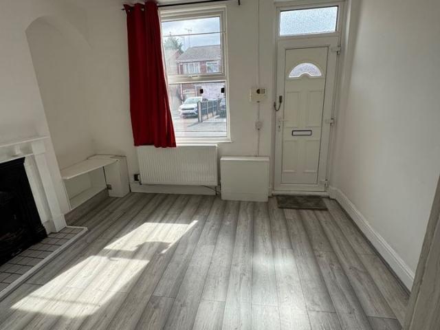 2 Bed End Terrace, Cyril Avenue, NG8