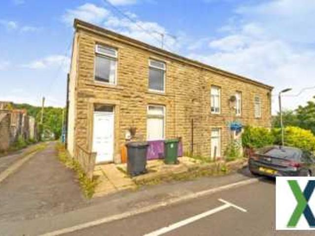 2 bed end terrace house to rent