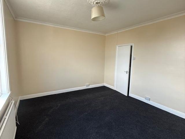 2 Bed End Terrace, Ivy Avenue, LS9
