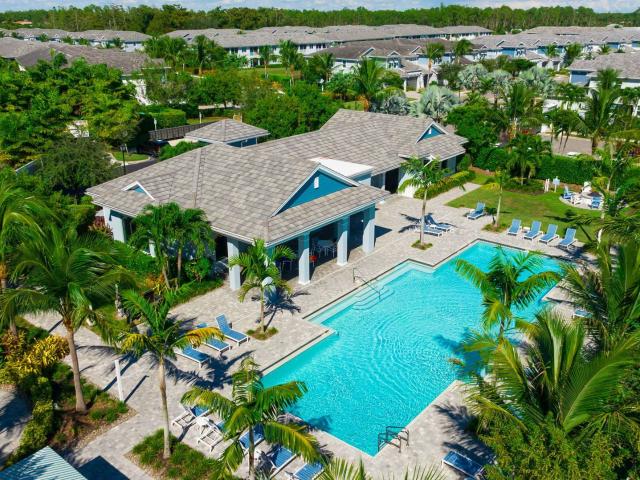 2 Bed First Floor Home Rental In Gated Community With Amenities