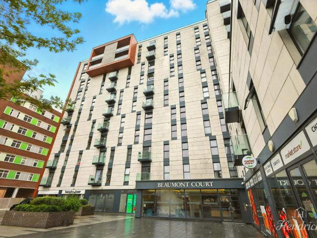 2 Bed For Sale in Southend on sea