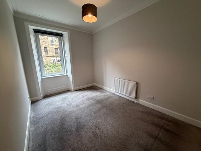 2 Bed Flat, Murieston Terrace, EH11