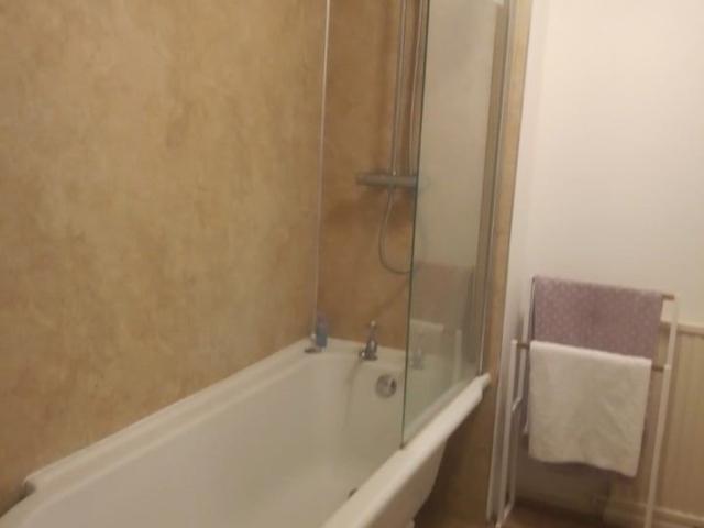 2 Bed Flat, Myreside Court, EH10