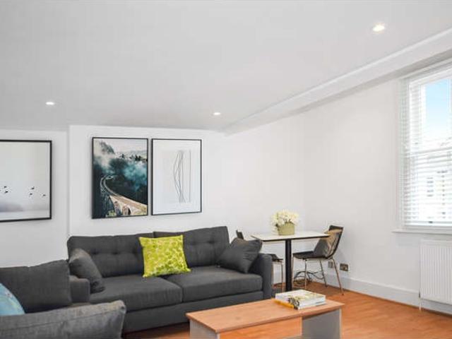 2 bed Flat / Maisonette to rent in London, W6, from Homes by Sophie. 29588