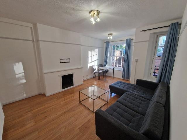 2 Bed Flat, Malmsey House, SE11
