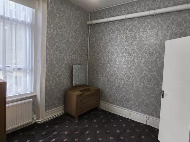 2 Bed Flat, Manor Road, N16