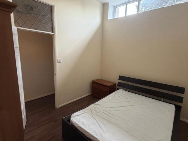 2 Bed Flat, Mansfield Road, IG1