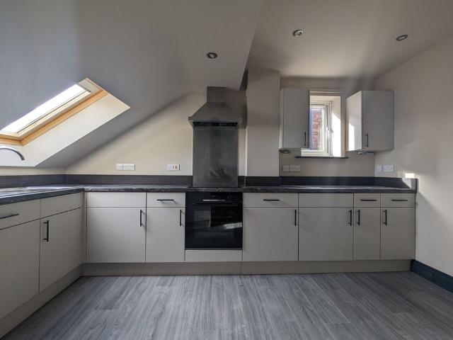 2 Bed Flat, Mapperley, NG3