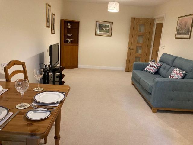 2 Bed Flat, Mccarthy Stone Assisted Lvg Ryland P, B15