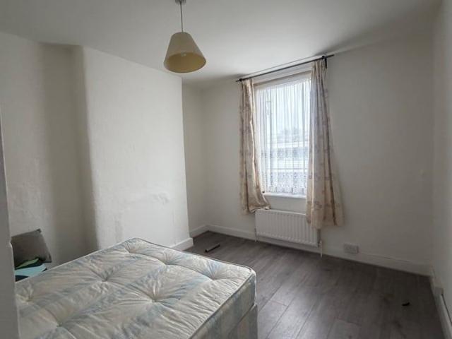 2 Bed Flat, Meads Road, N22