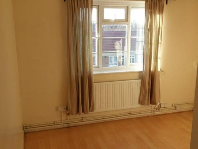 2 Bed Flat, Melford Court, SE22