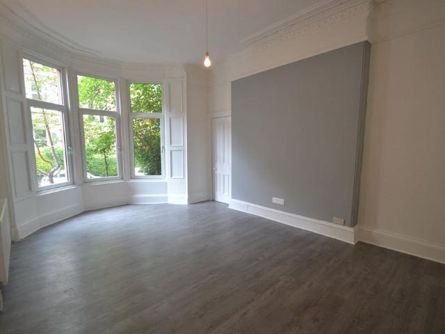 2 Bed Flat, Melrose Gardens, G20