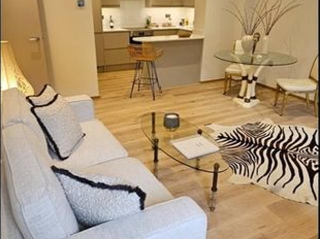 2 Bed Flat, Melrose Road, SW18