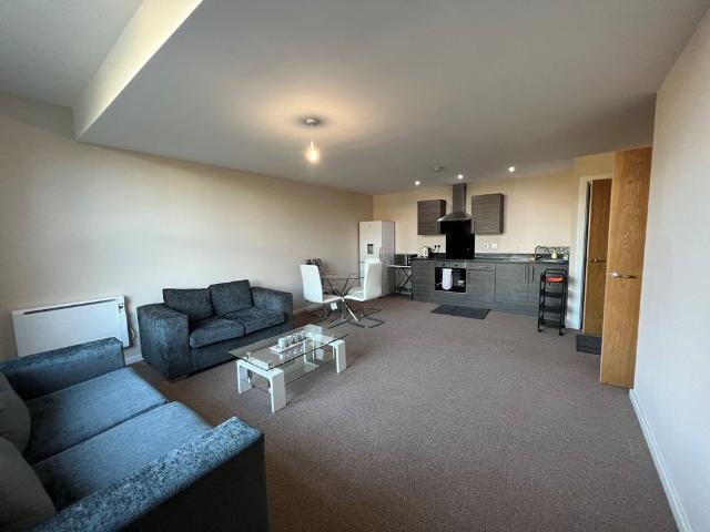 2 Bed Flat, Metropolitan House, M16