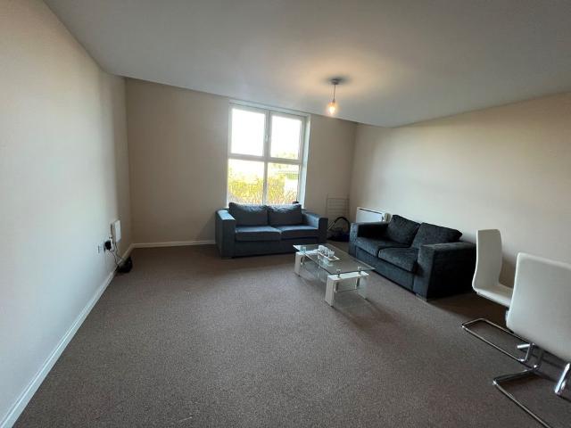 2 Bed Flat, Metropolitan House, M16