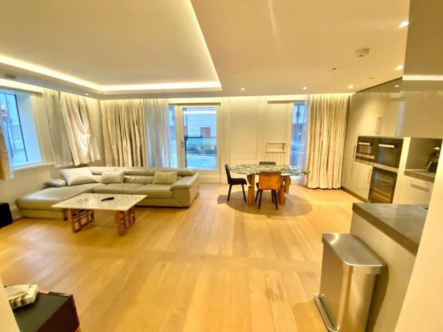 2 Bed Flat, Milford House, WC2R