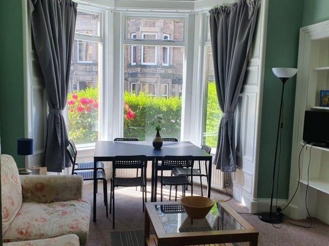 2 Bed Flat, Millar Crescent, EH10