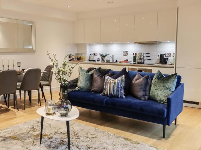 2 Bed Flat, Montrose Crescent, HA0