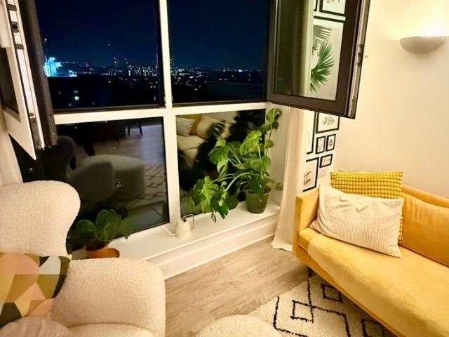 2 Bed Flat, Nacovia House, SW6