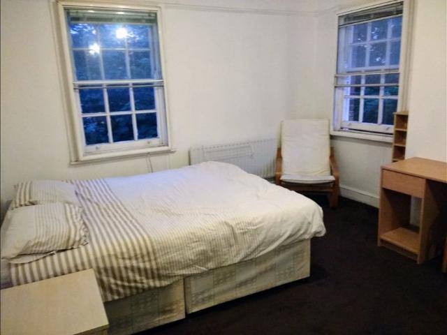 2 Bed Flat, Naval Row, E14