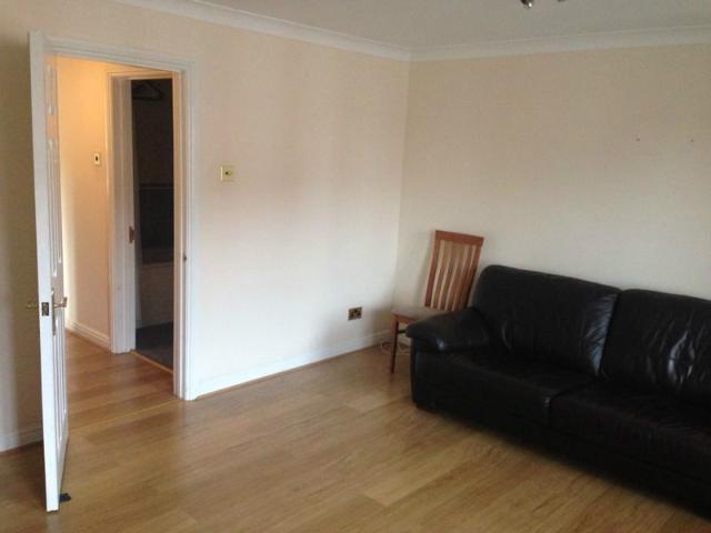 2 Bed Flat, Nightingale Court, HA1