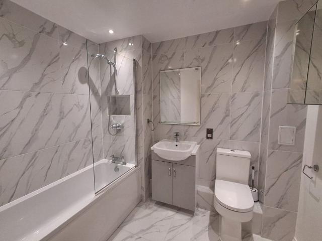 2 Bed Flat, Norman Road, SE10