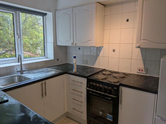2 Bed Flat, Northumberland Road, E6