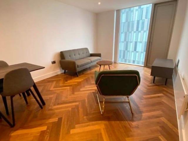 2 Bed Flat, Owen Street, M15