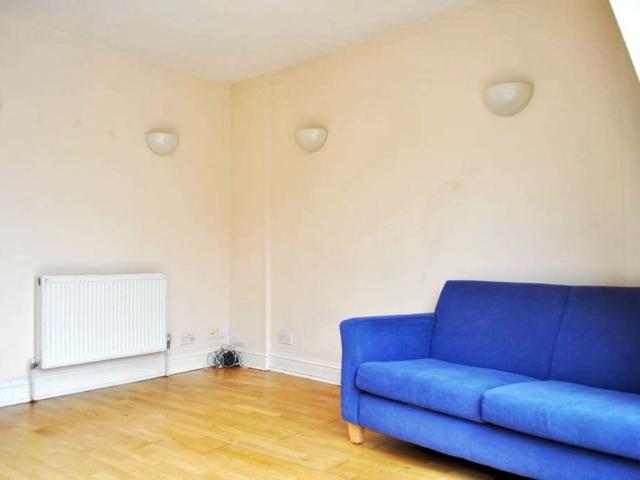 2 Bed Flat, Old Street, EC1V