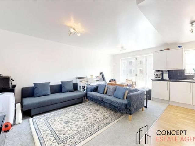 2 Bed flat on Webber Street, Southwark, SE1