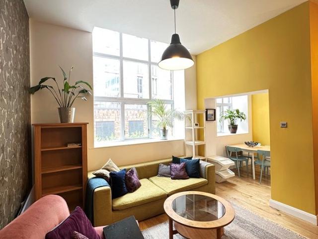 2 Bed Flat, Ophthalmic Works, M4
