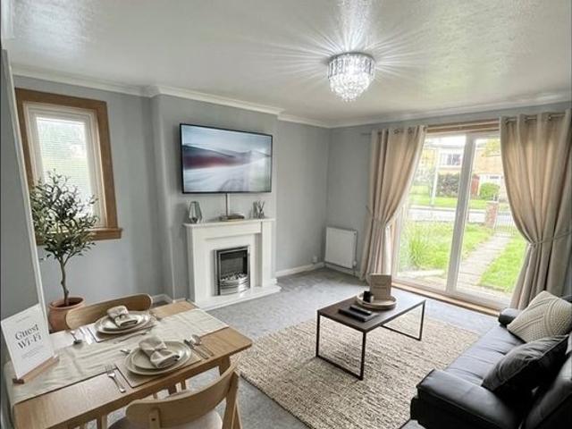 2 Bed Flat, Orchard Brae Gardens, EH4