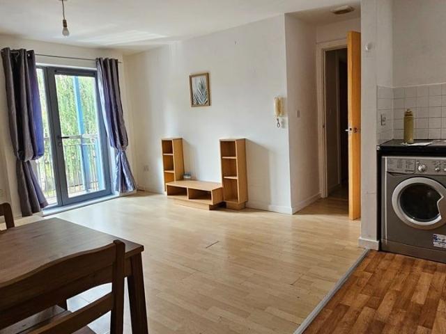 2 Bed Flat, Ordsall Lane, M5