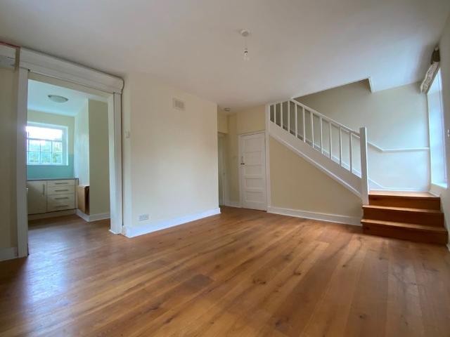 2 Bed Flat, Orsett Street, SE11
