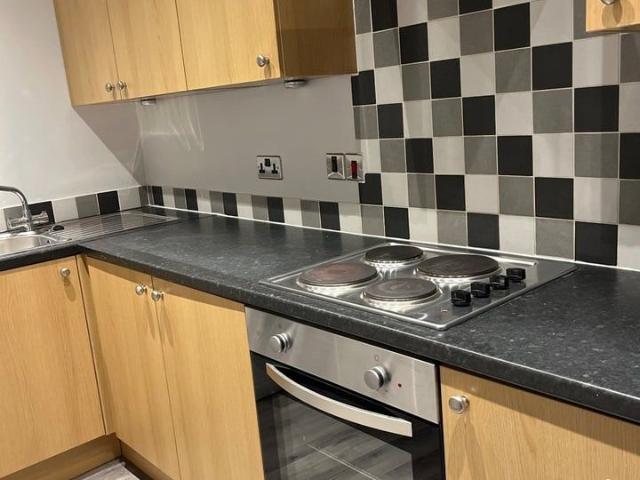 2 Bed Flat, Auchinairn Road, G64