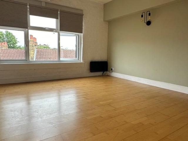 2 Bed Flat, Adelina Yard, E1