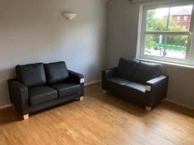 2 Bed Flat, Aeneas Court, NG5